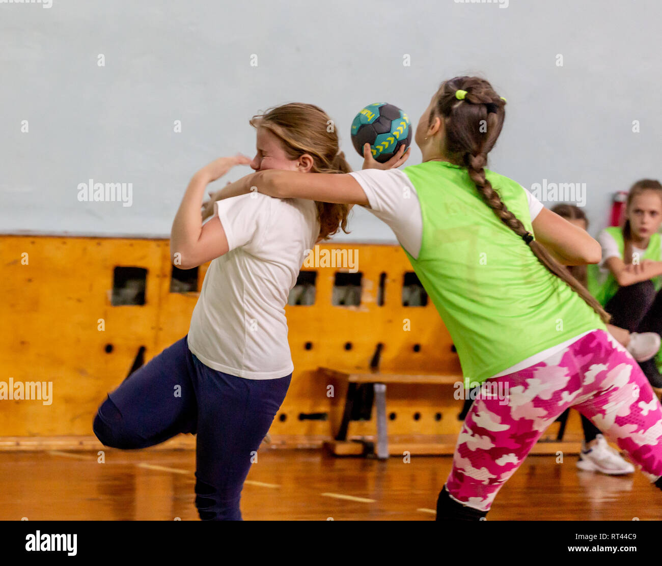 Handball Children High Resolution Stock Photography and Images - Alamy