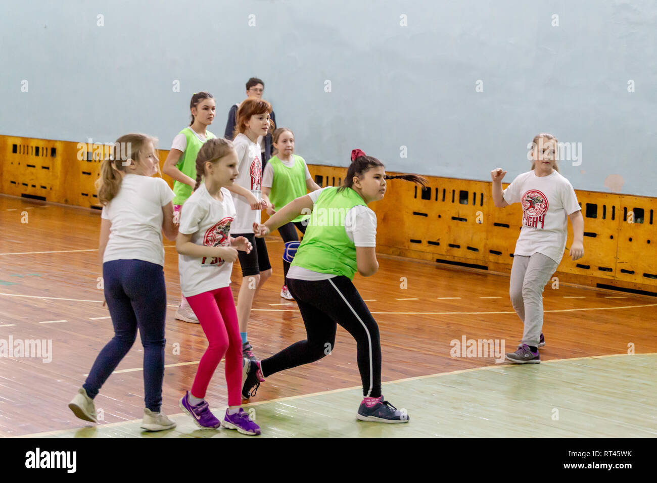 Handball Children High Resolution Stock Photography and Images - Alamy