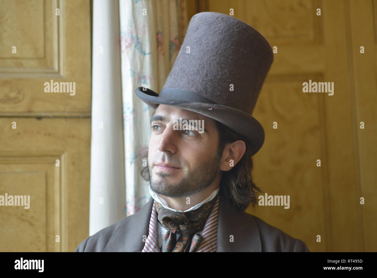 Victorian men at kensington palace hi-res stock photography and images ...