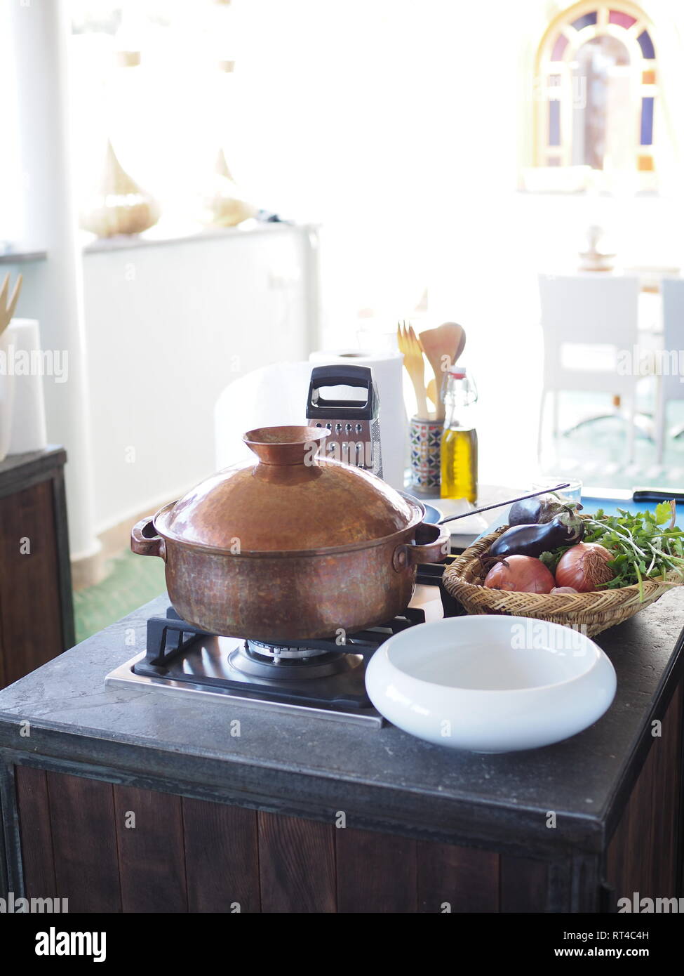 Moroccan cooking class hi-res stock photography and images - Alamy