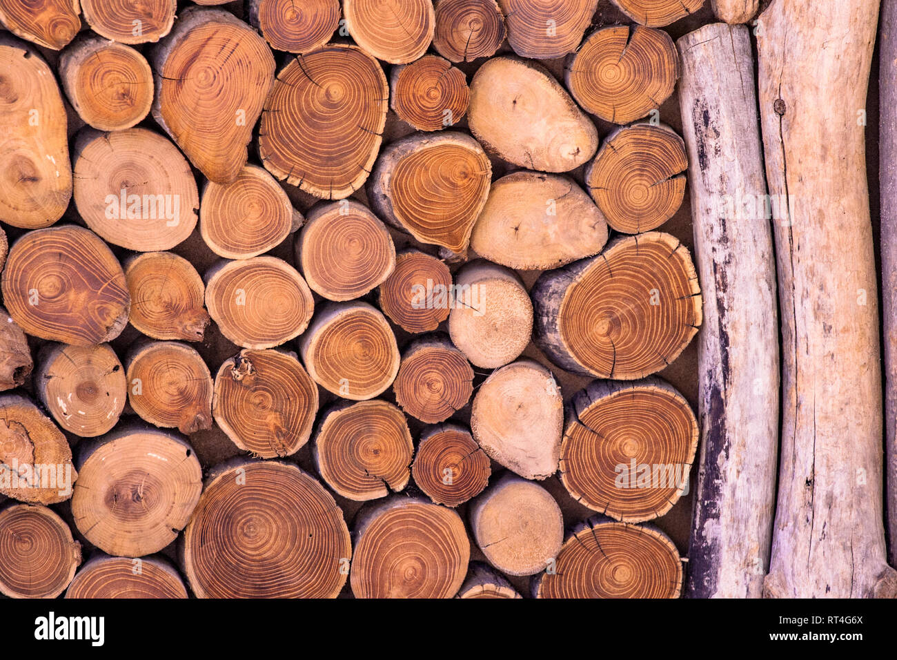 natural fire logs background Stock Photo - Alamy