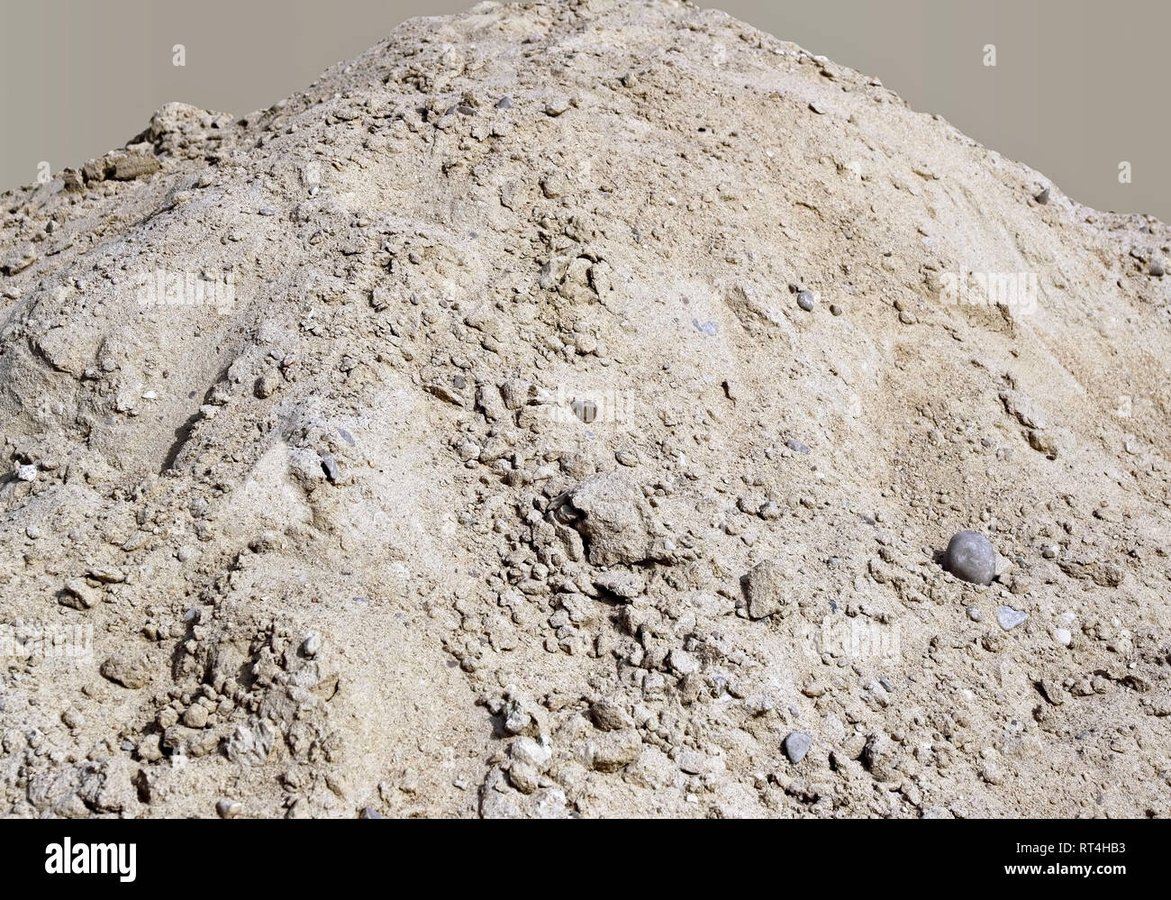 Pile of sand hi-res stock photography and images - Alamy