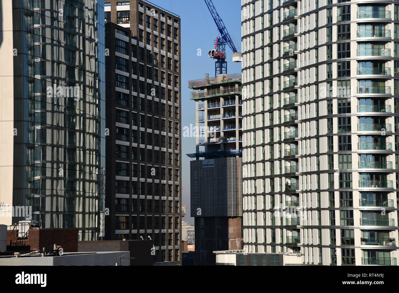Residential tower block construction in London Stock Photo - Alamy