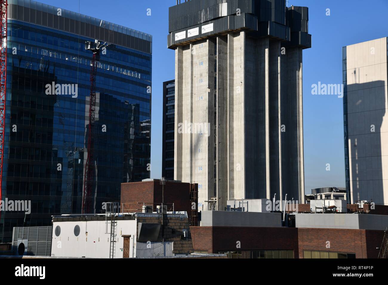 Residential tower block construction in London Stock Photo - Alamy