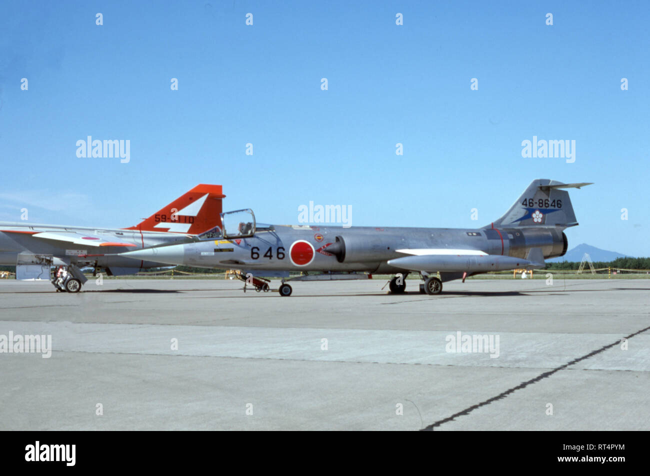 Japanische Luftwaffe JASDF Lockheed F-104J Starfighter Stock Photo - Alamy