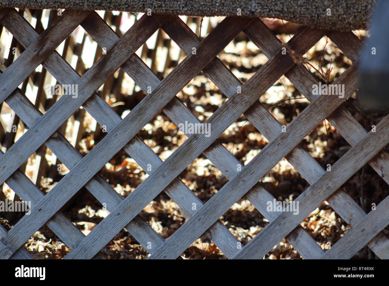 Brown Lattice Fencing Wall Background Stock Photo - Alamy