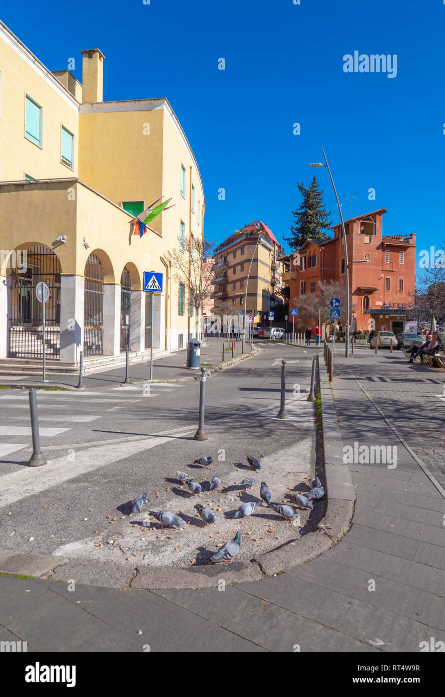 Rome (Italy) - The suggestive popular Garbatella quarter in Ostiense ...