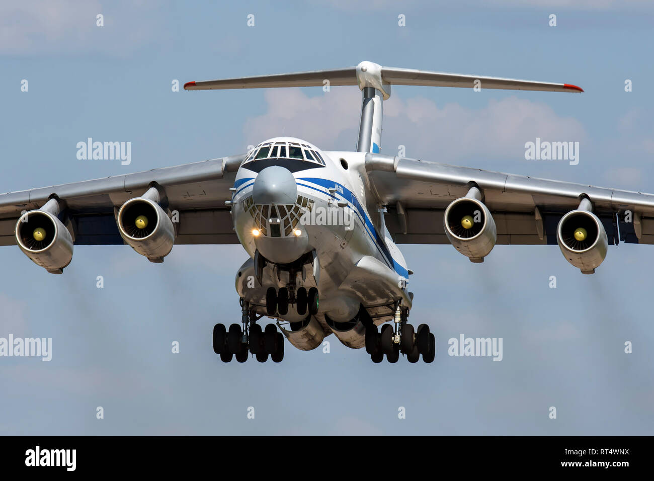 Russian il 76 transport planes hi-res stock photography and images - Alamy
