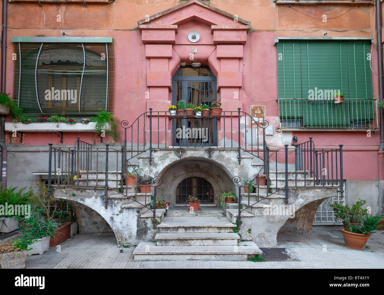Rome (Italy) - The suggestive popular Garbatella quarter in Ostiense ...