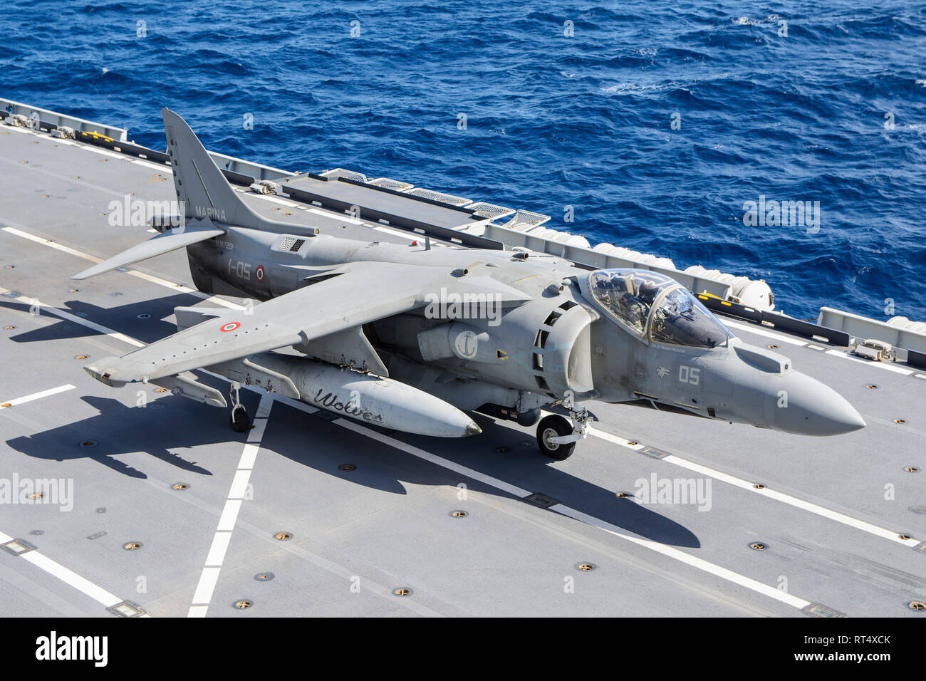 An AV-8B+ Harrier II jet aboard the Italian Navy Cavour aircraft carrier Stock Photo - Alamy