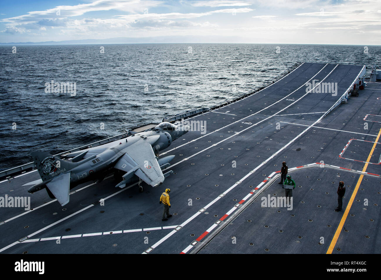 An AV-8B+ Harrier II jet aboard the Italian Navy Cavour aircraft carrier Stock Photo - Alamy