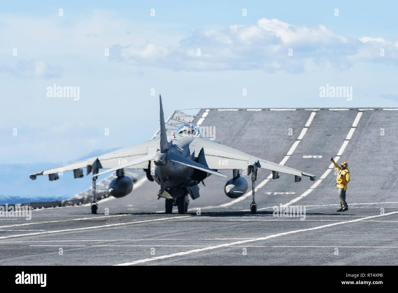 An AV-8B+ Harrier II jet aboard the Italian Navy Cavour aircraft carrier Stock Photo - Alamy