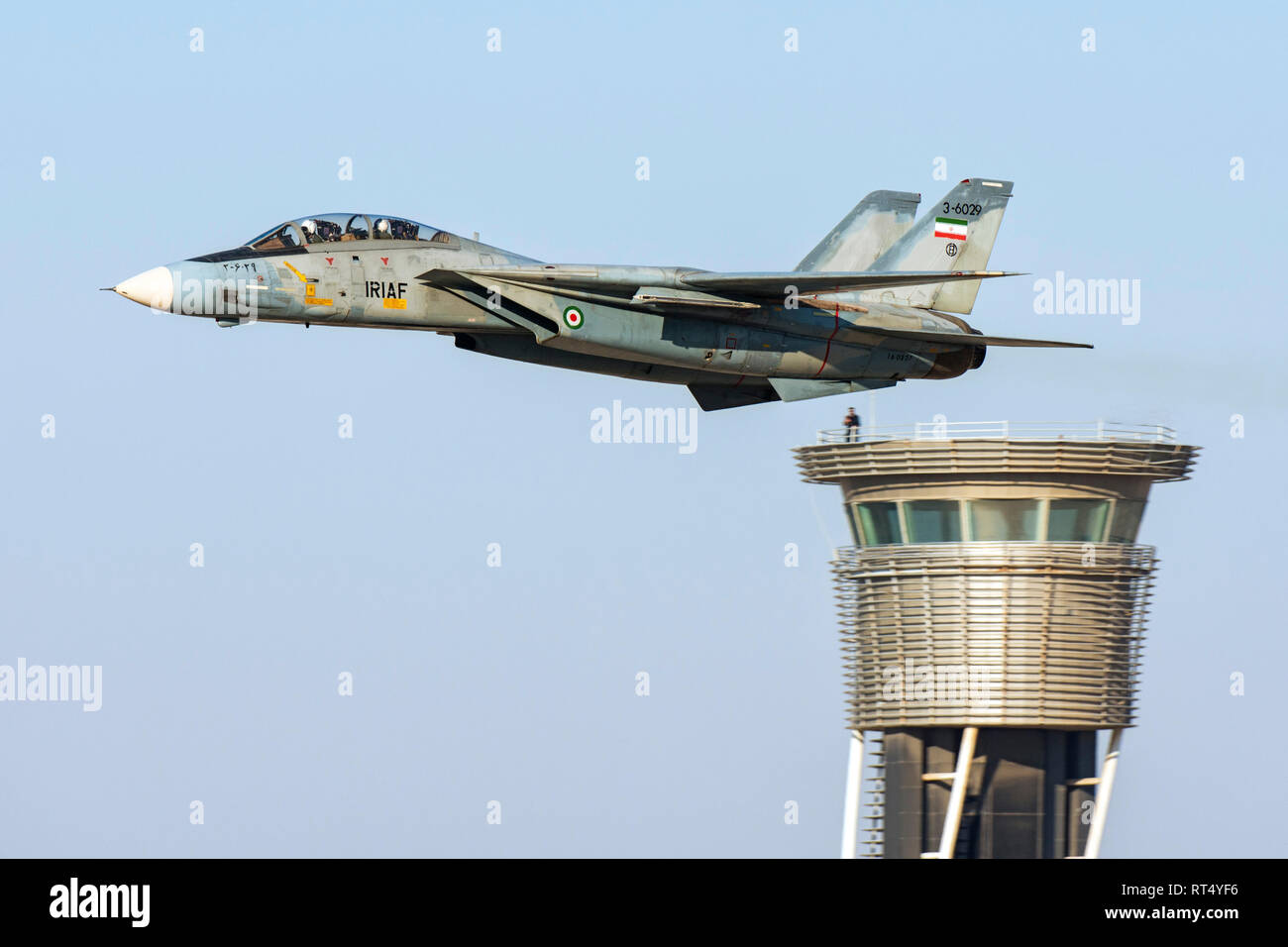 F 14 tomcat iran hi-res stock photography and images - Alamy