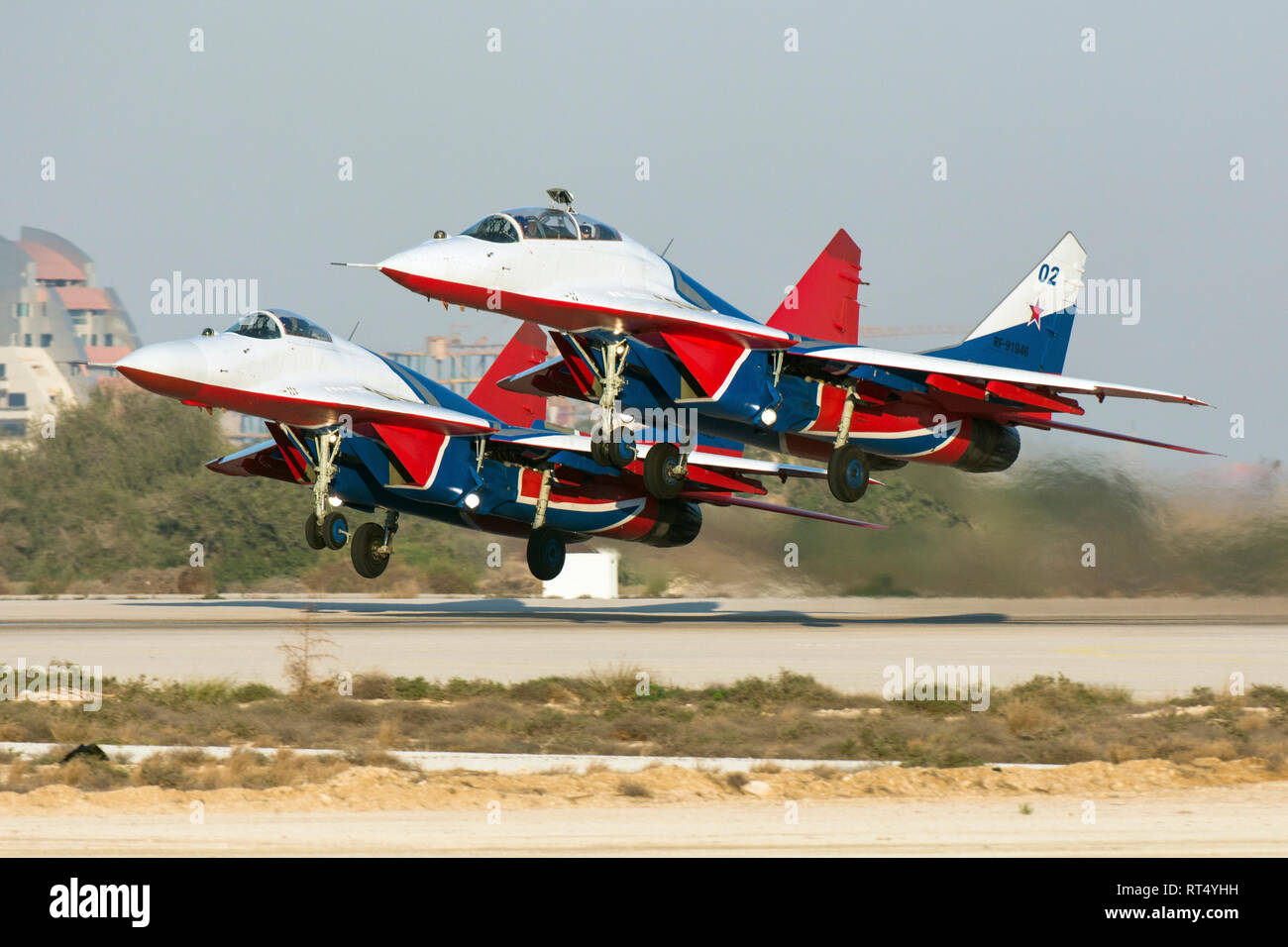 MiG-29s of the Russian acrobatic team Strizhi Stock Photo - Alamy