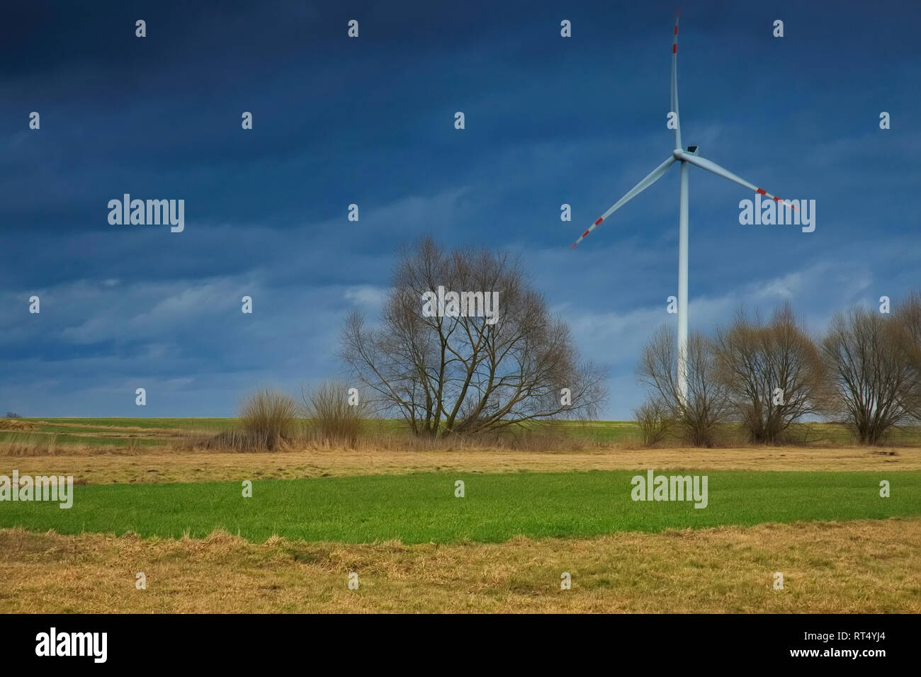 Side view windmill hi-res stock photography and images - Alamy