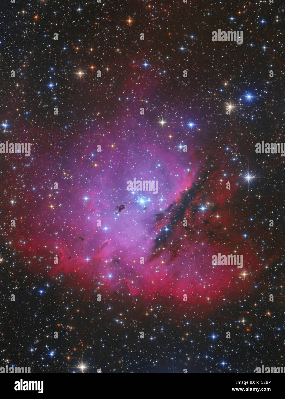 Pacman Nebula, NGC 281 Stock Photo - Alamy
