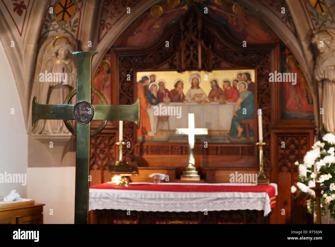 The high altar and holy cross hi-res stock photography and images - Alamy