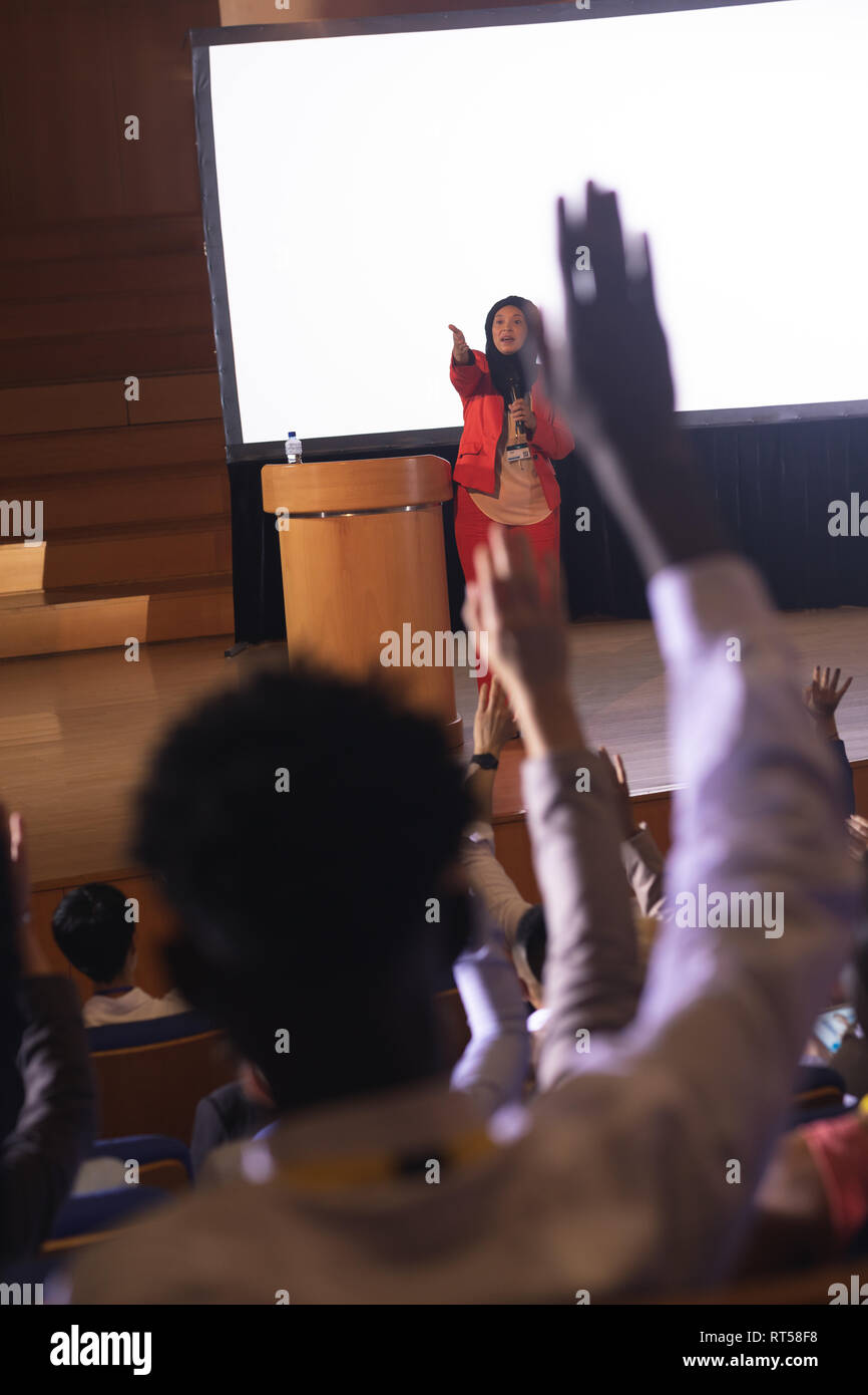 Business queries hi-res stock photography and images - Alamy