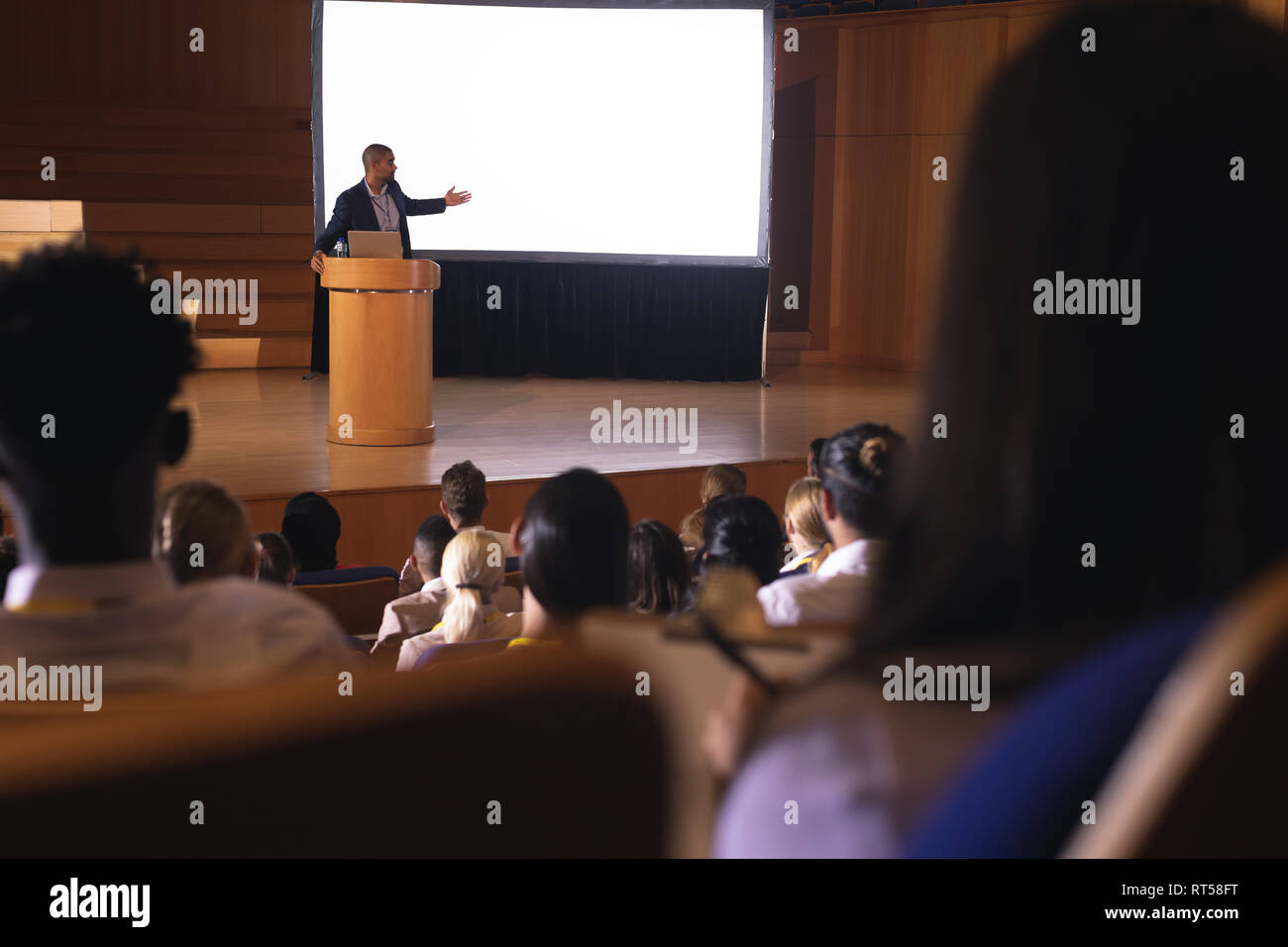 Presentation projector speech hi-res stock photography and images - Alamy