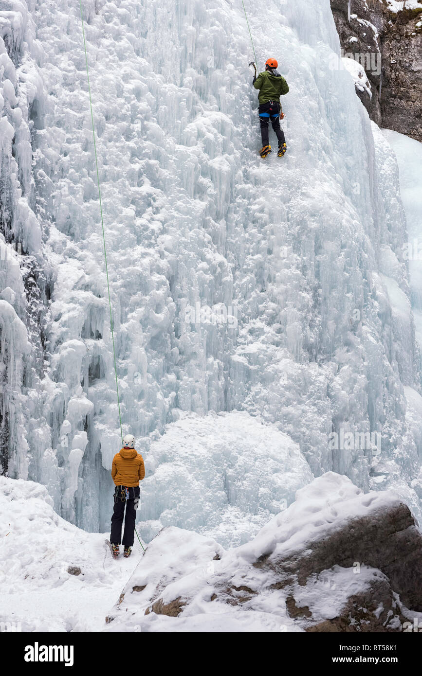 Ice climbing maligne river hi-res stock photography and images - Alamy