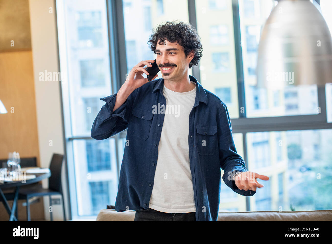 Man standing talking front view hi-res stock photography and images - Alamy
