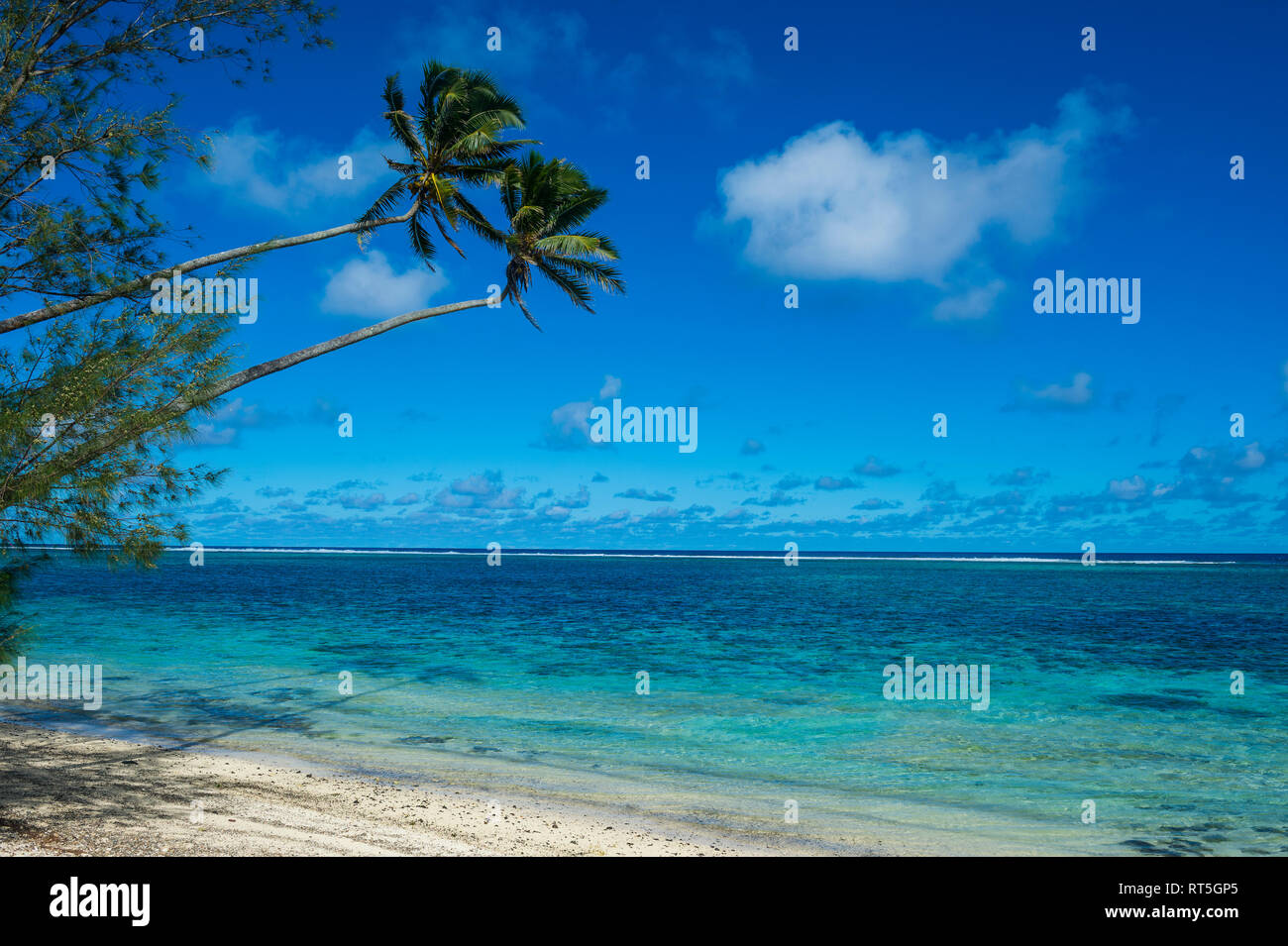 Cook islands, Rarotonga, Muri beach Stock Photo - Alamy