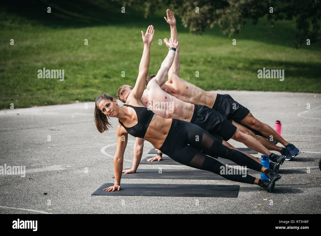 Sportive team hi-res stock photography and images - Alamy