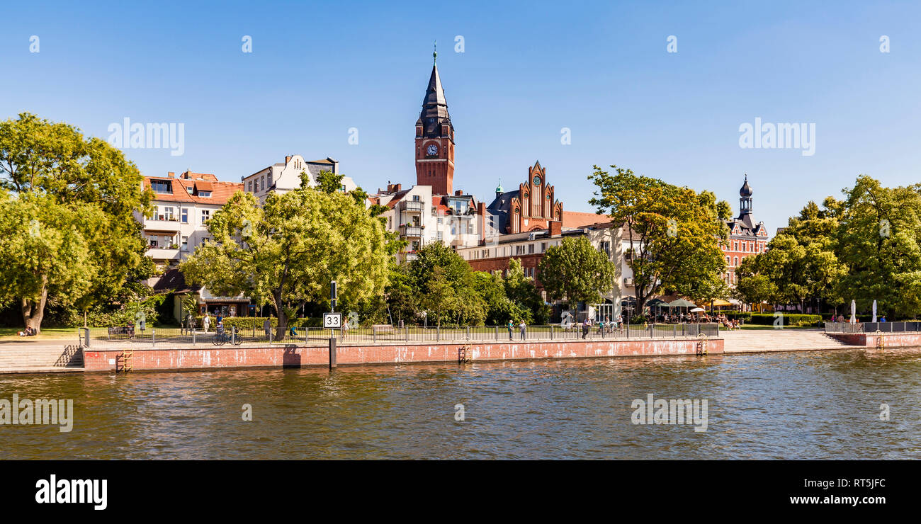 Germany, Berlin, Treptow-Koepenick, Spree river, Koepenick, Old town ...