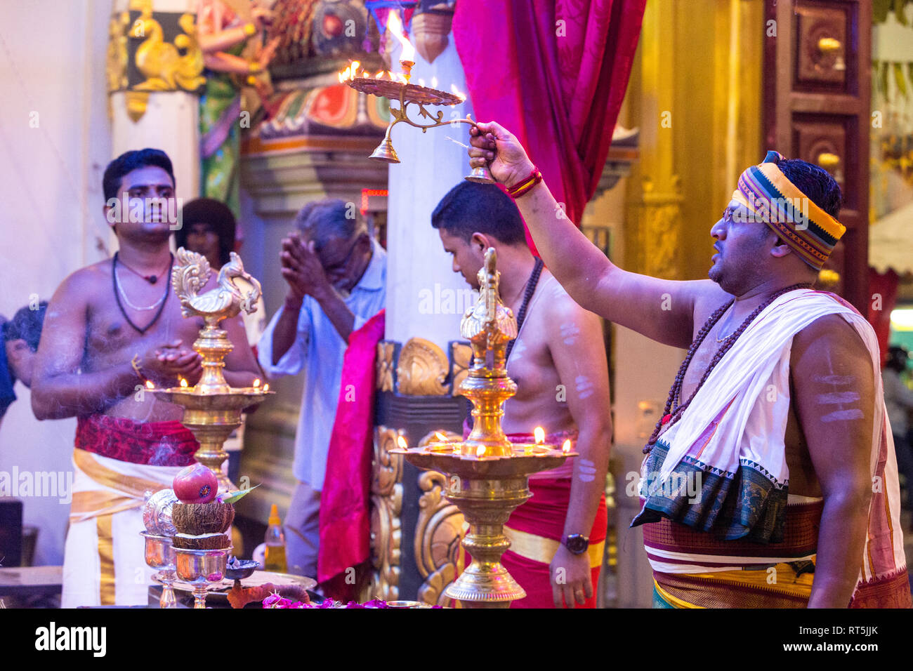 Hindu Priest Performing Ritual during Navarathri Celebrations, Sri Maha ...