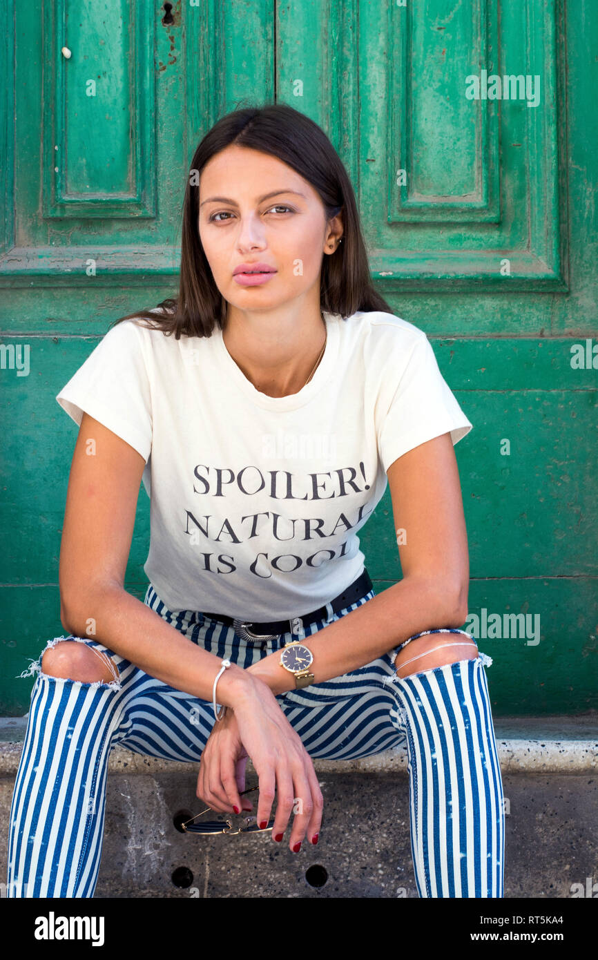 Portrait of cool young woman Stock Photo - Alamy