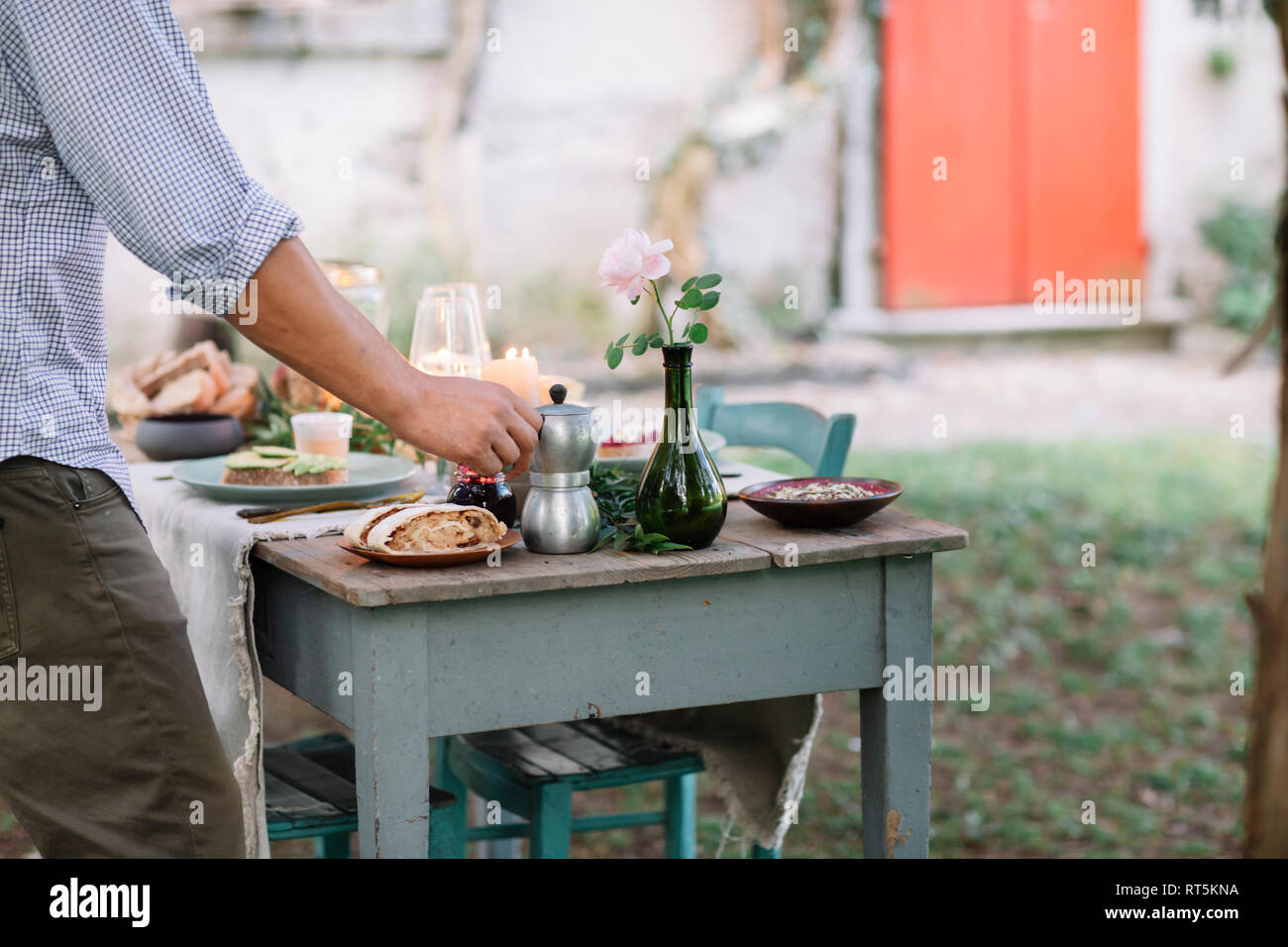From garden to table hi-res stock photography and images - Alamy