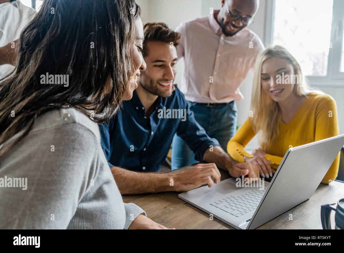 Speak during a meeting hi-res stock photography and images - Alamy