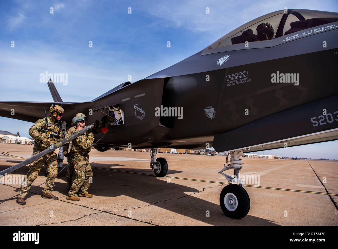 Airmen from the 27th Special Operations Logistics Readiness Squadron ...