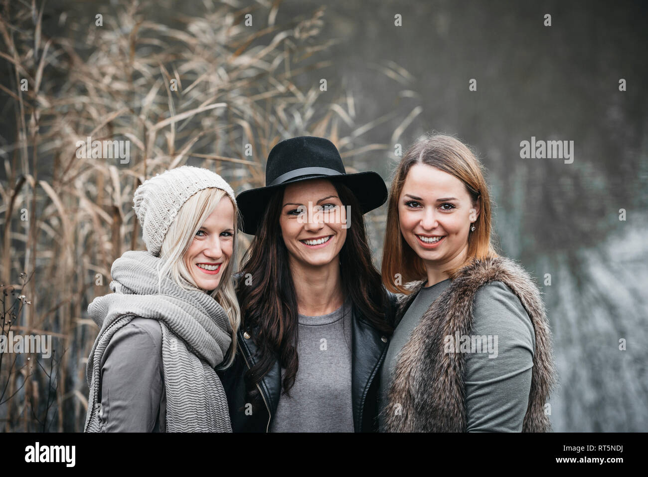 Three friends laughing hi-res stock photography and images - Alamy