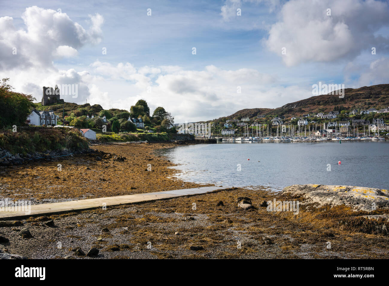 Tarbert argyll hi-res stock photography and images - Alamy