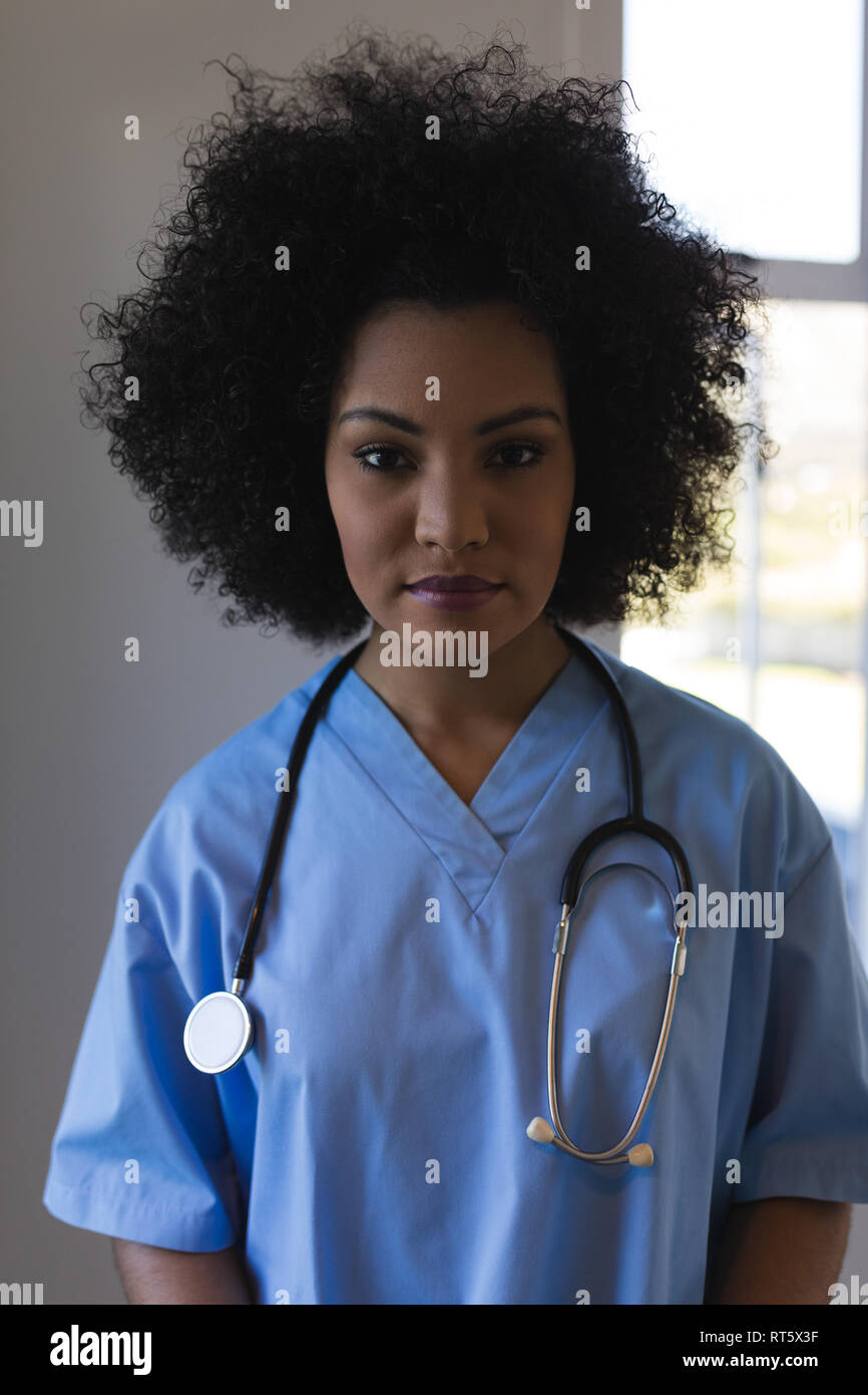 Beautiful female doctor modern hi-res stock photography and images - Alamy