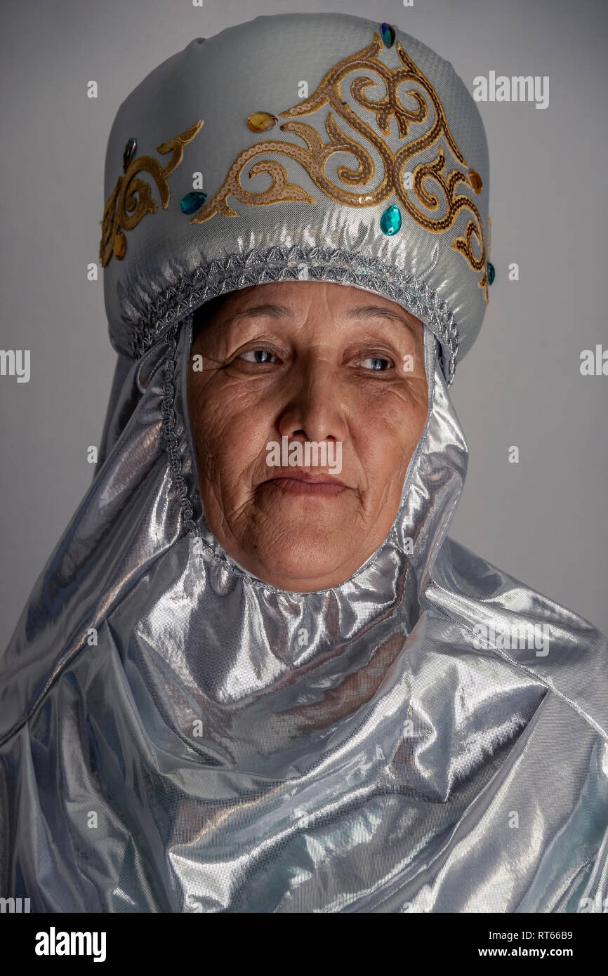 Kimeshek hi-res stock photography and images - Alamy