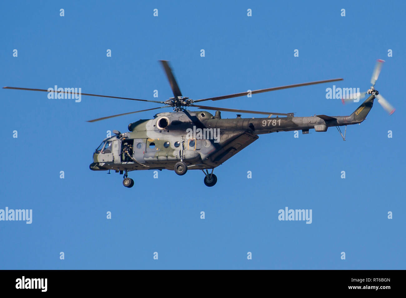 Czech Air Force Mi-171 with door gunner Stock Photo - Alamy