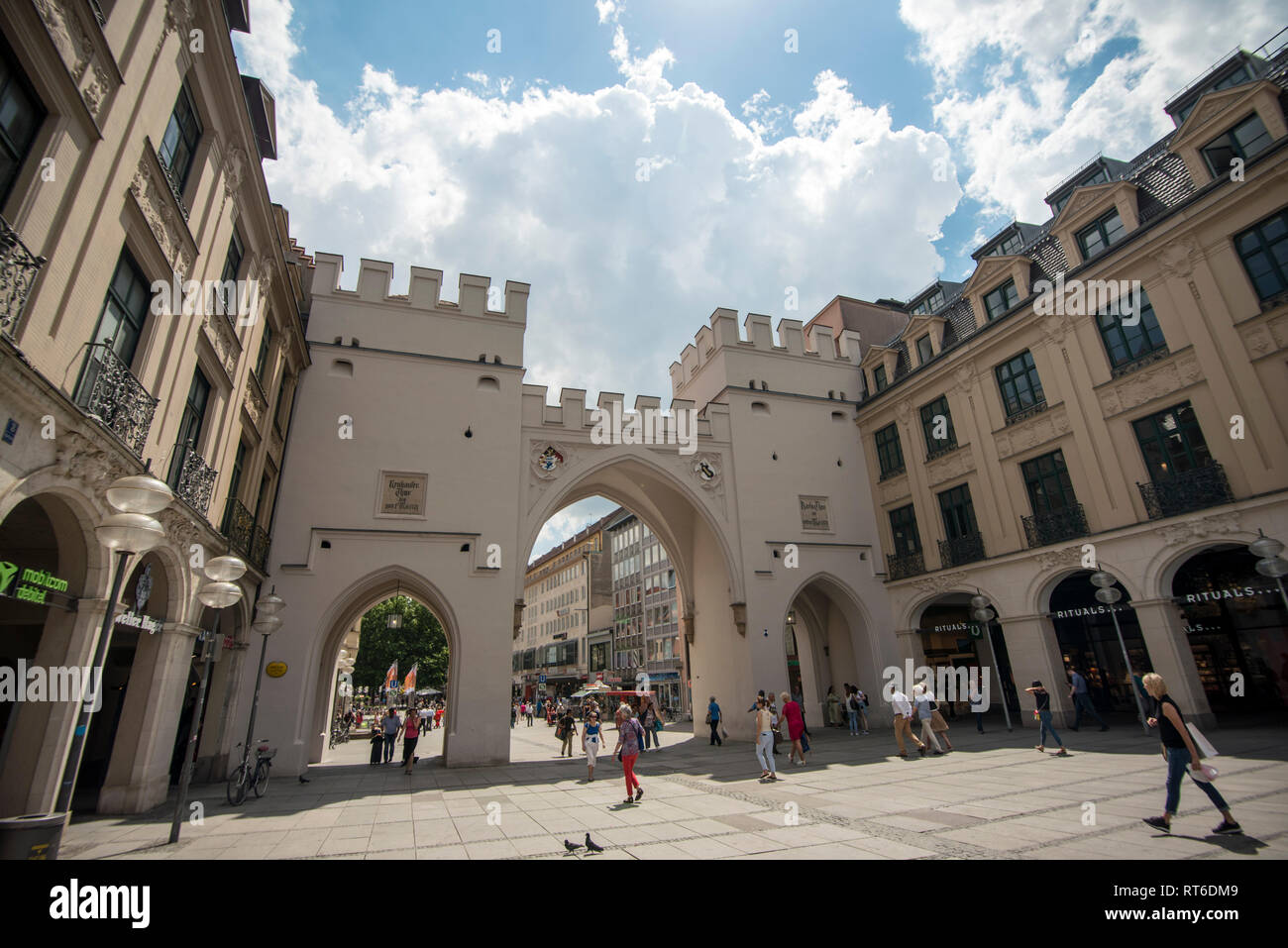 Streets of old part of Munich Stock Photo - Alamy