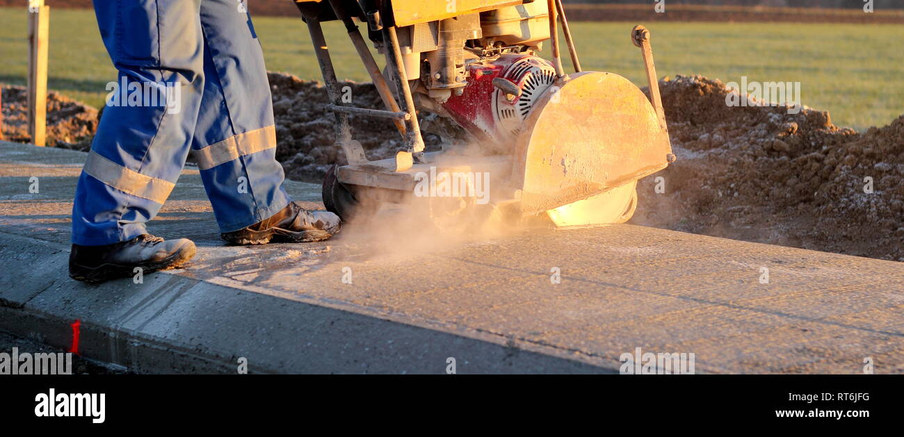 Diamond cutter hi-res stock photography and images - Alamy