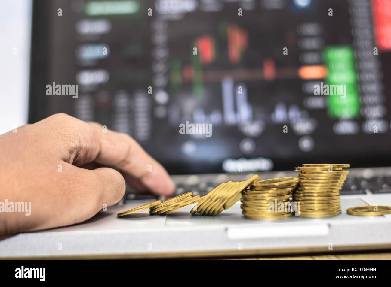 Gold stock stock hi-res stock photography and images - Alamy