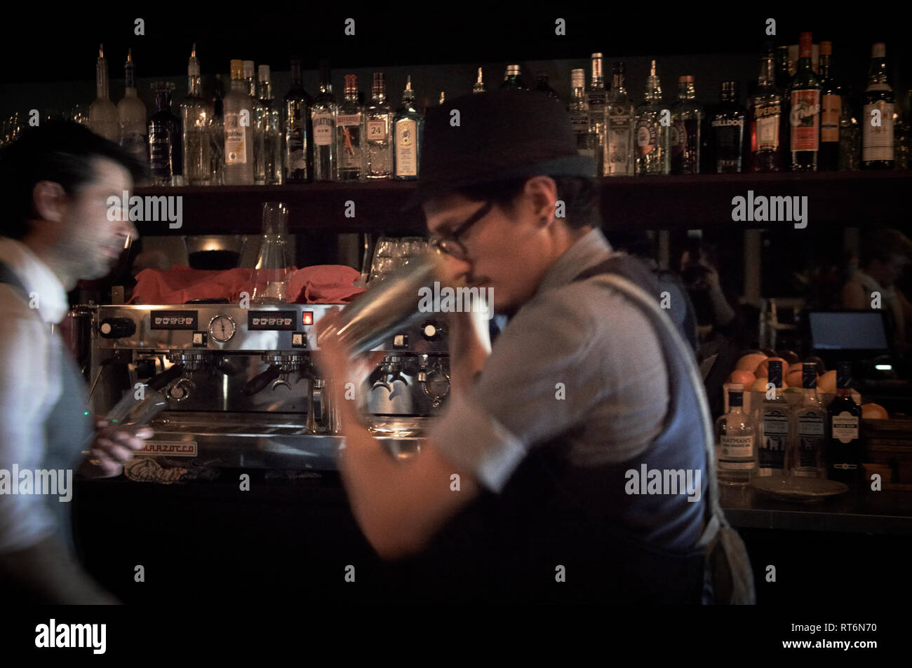 Dps bar hi-res stock photography and images - Alamy