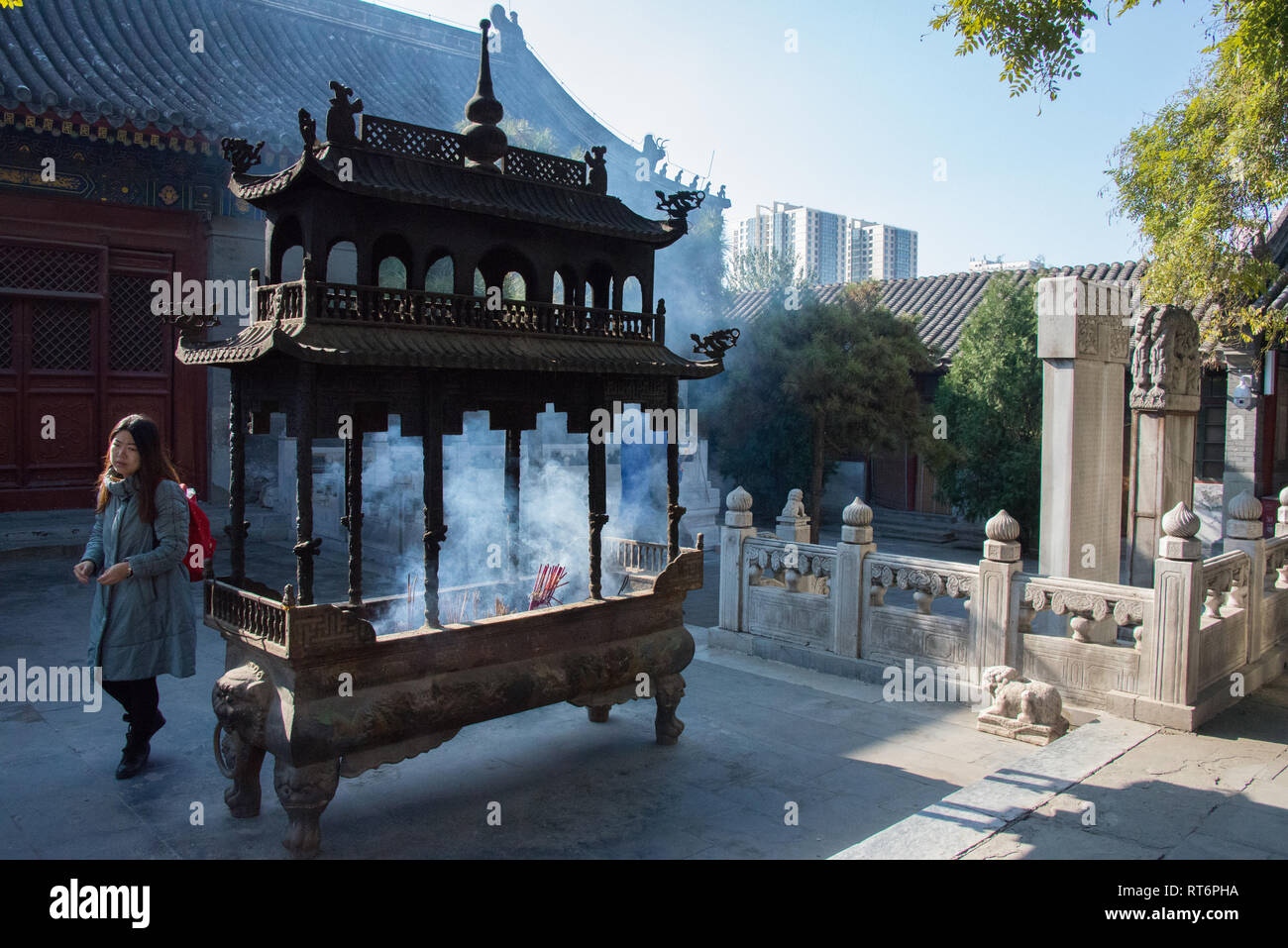 Fayuan buddhist temple hi-res stock photography and images - Alamy