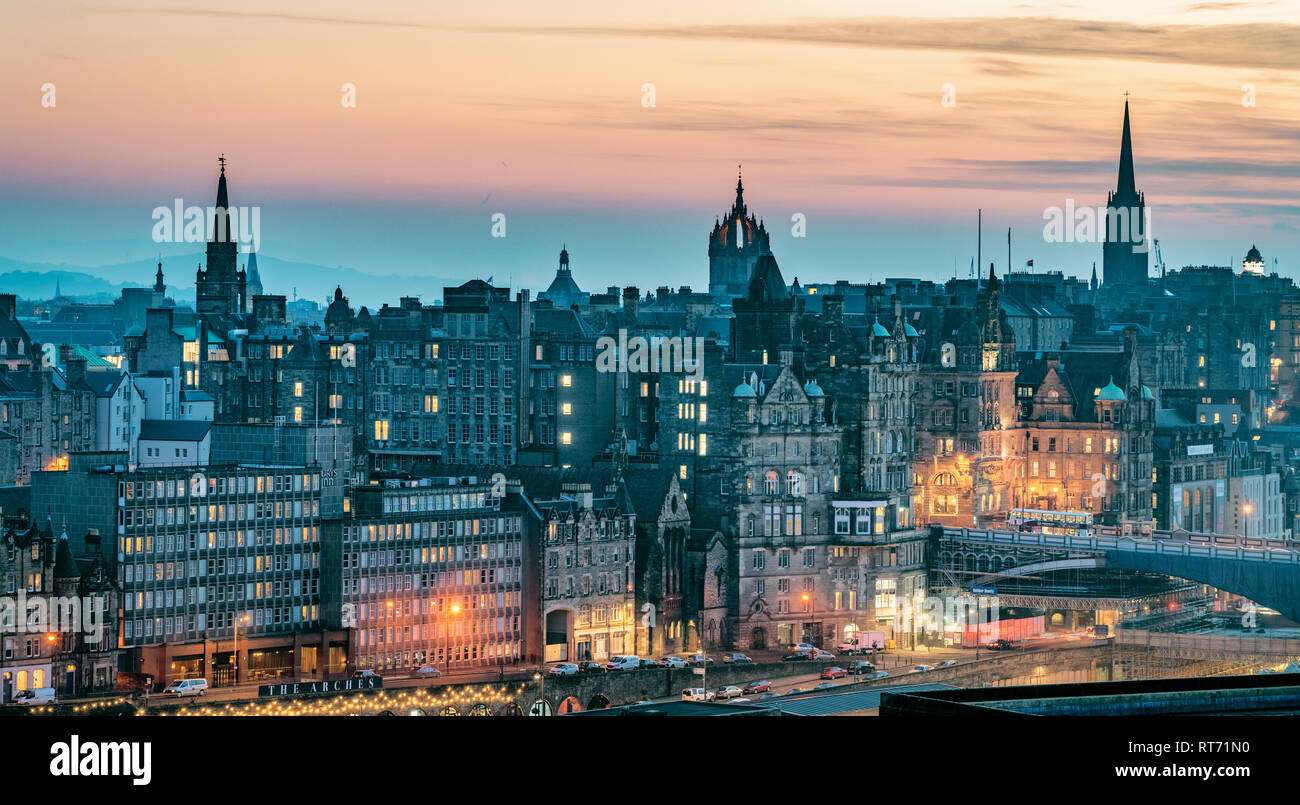 Edinburgh Skyline High Resolution Stock Photography and Images - Alamy