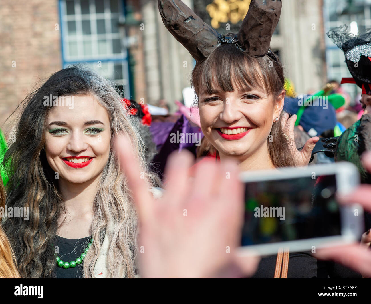 Altweiberfastnacht hi-res stock photography and images - Alamy