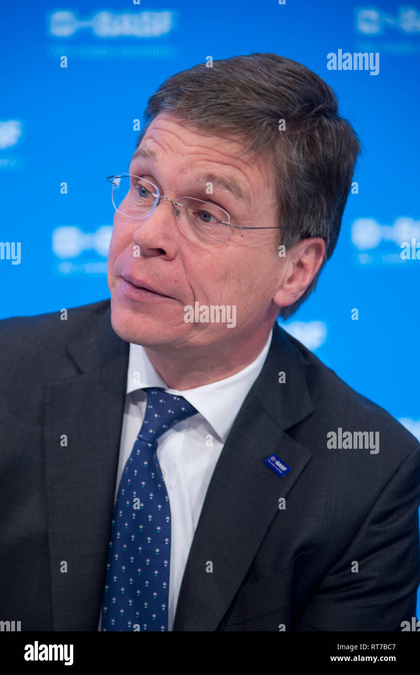 Chief financial officer of basf hi-res stock photography and images - Alamy