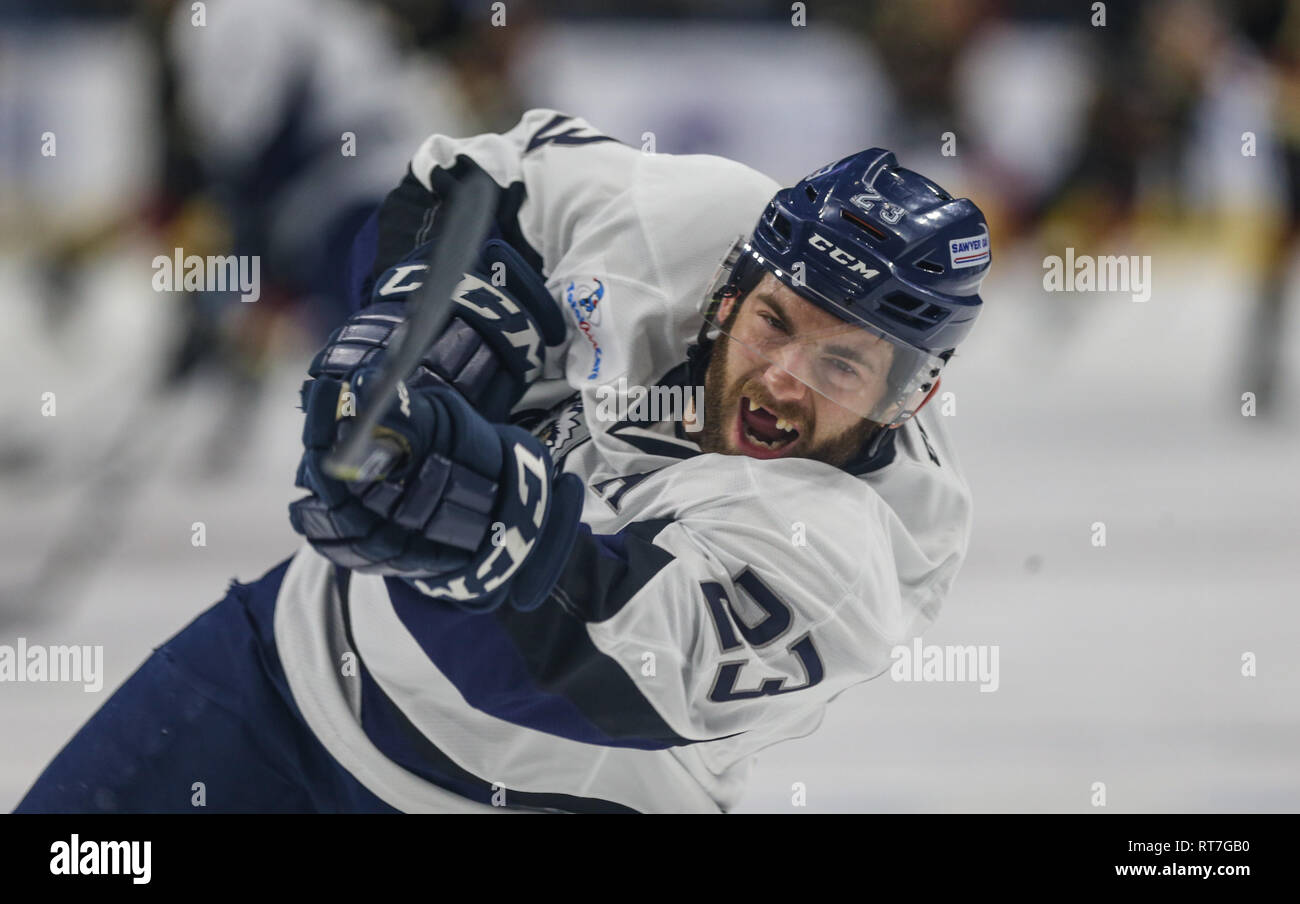 Cameron critchlow hi-res stock photography and images - Alamy