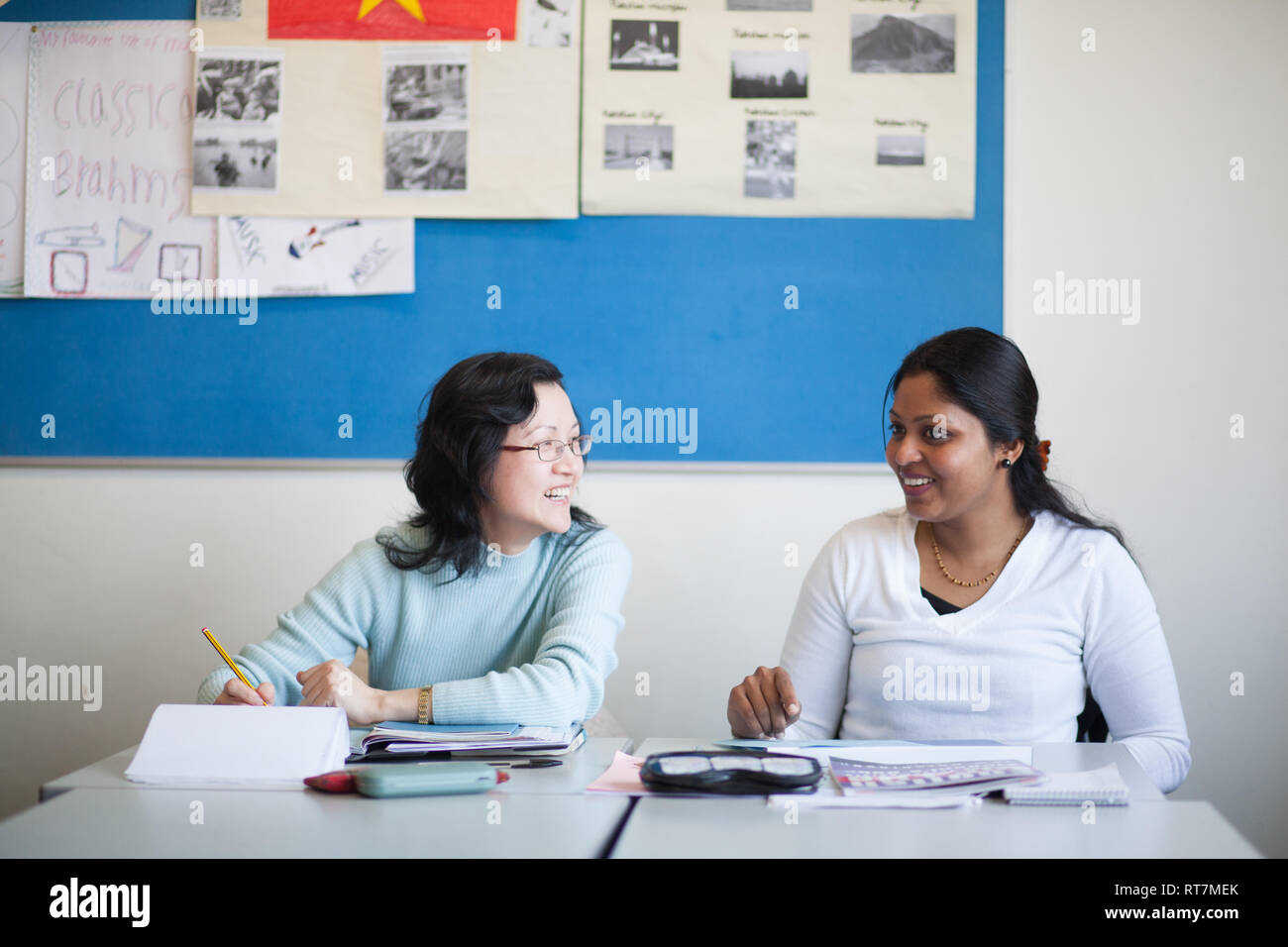 Esol hi-res stock photography and images - Alamy