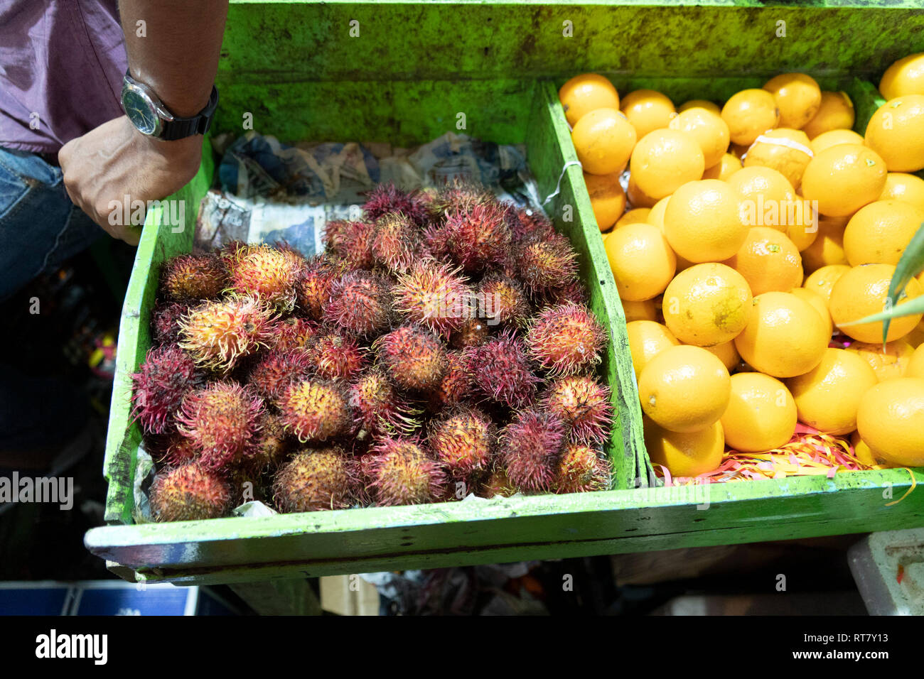 Male Maldives fruit and vegetables market detail Stock Photo - Alamy