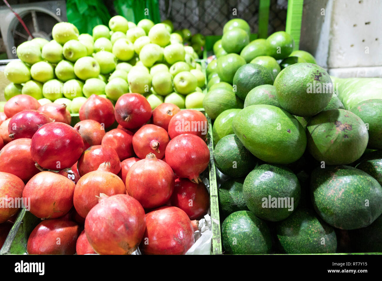 Male Maldives fruit and vegetables market detail Stock Photo - Alamy